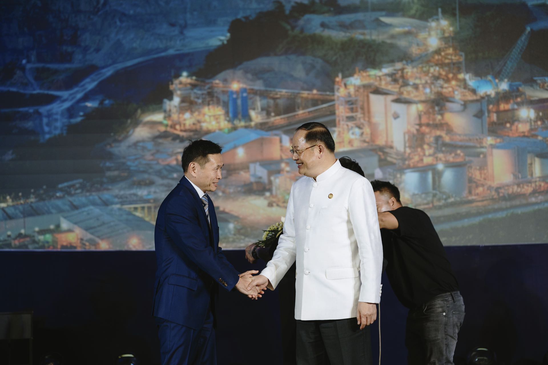 Ban Houayxai Gold Silver Operation celebrates 10 years - PanAust